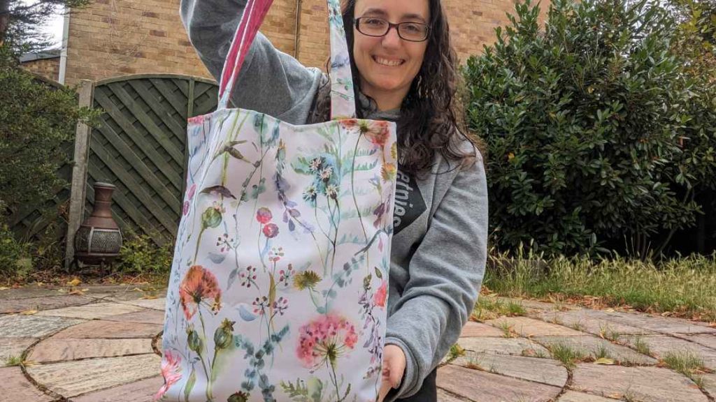 How To Make a Waterproof Outdoor Tote Bag - UK Fabrics Online Blog