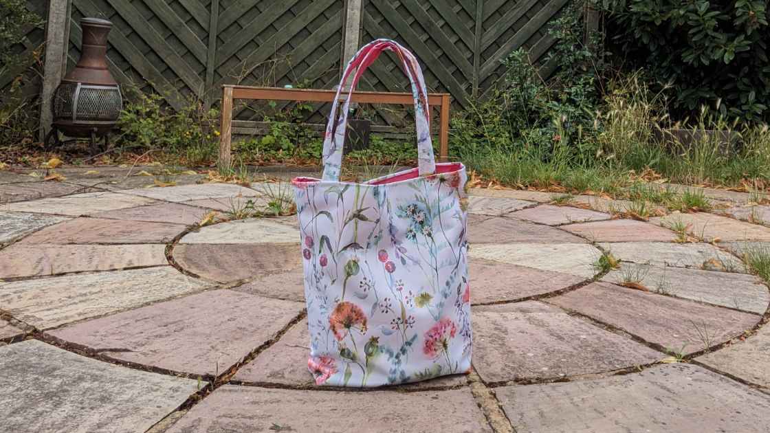 How To Make a Waterproof Outdoor Tote Bag - UK Fabrics Online Blog