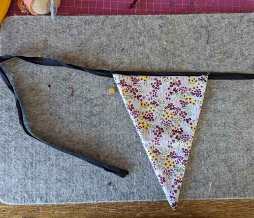 How To Make Your Own Bunting - UK Fabrics Online Blog