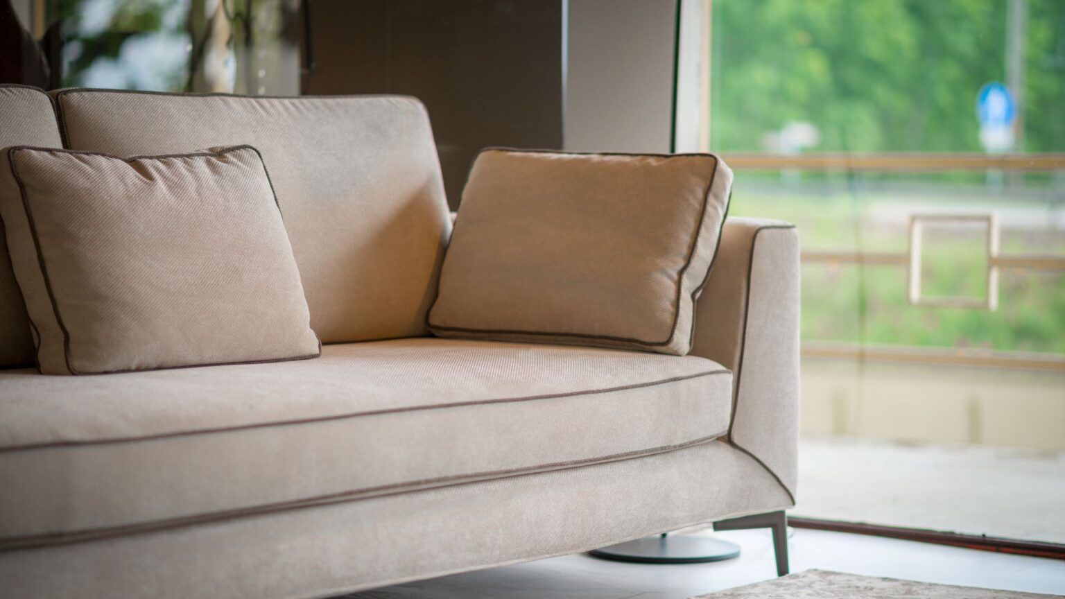 How to Upholster Your Sofa - UK Fabrics Online Blog